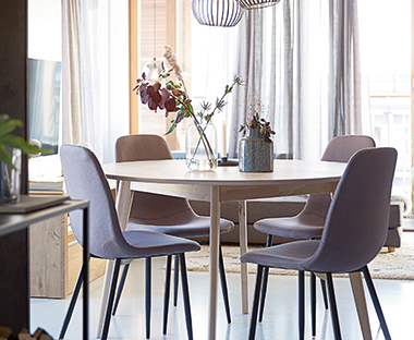 Širok izbor trpezarijskih stolova i stolica na JYSK.rs